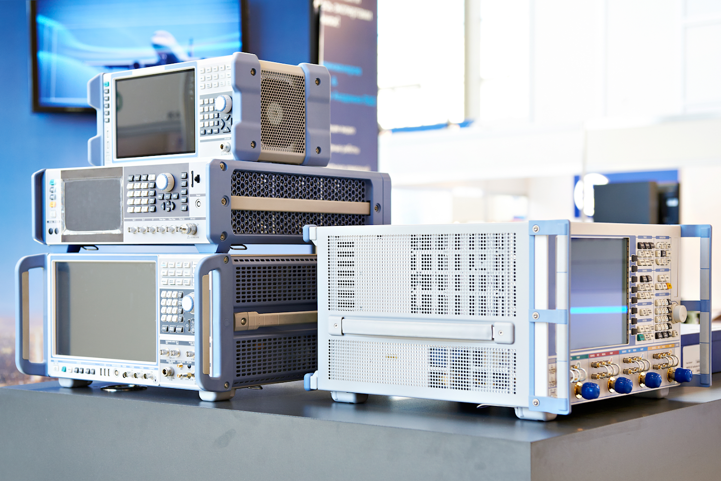 Spectrum Analyzer Repair - Naptech Test Equipment Repair